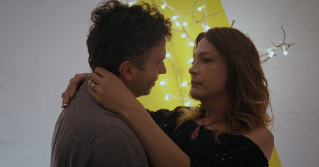 Carlinha and André - International Sales